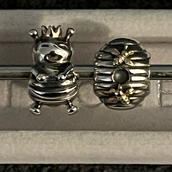 Pandora | Jewelry | Pandora Vintage Retired Two Toned 4k Gold Beehive ...